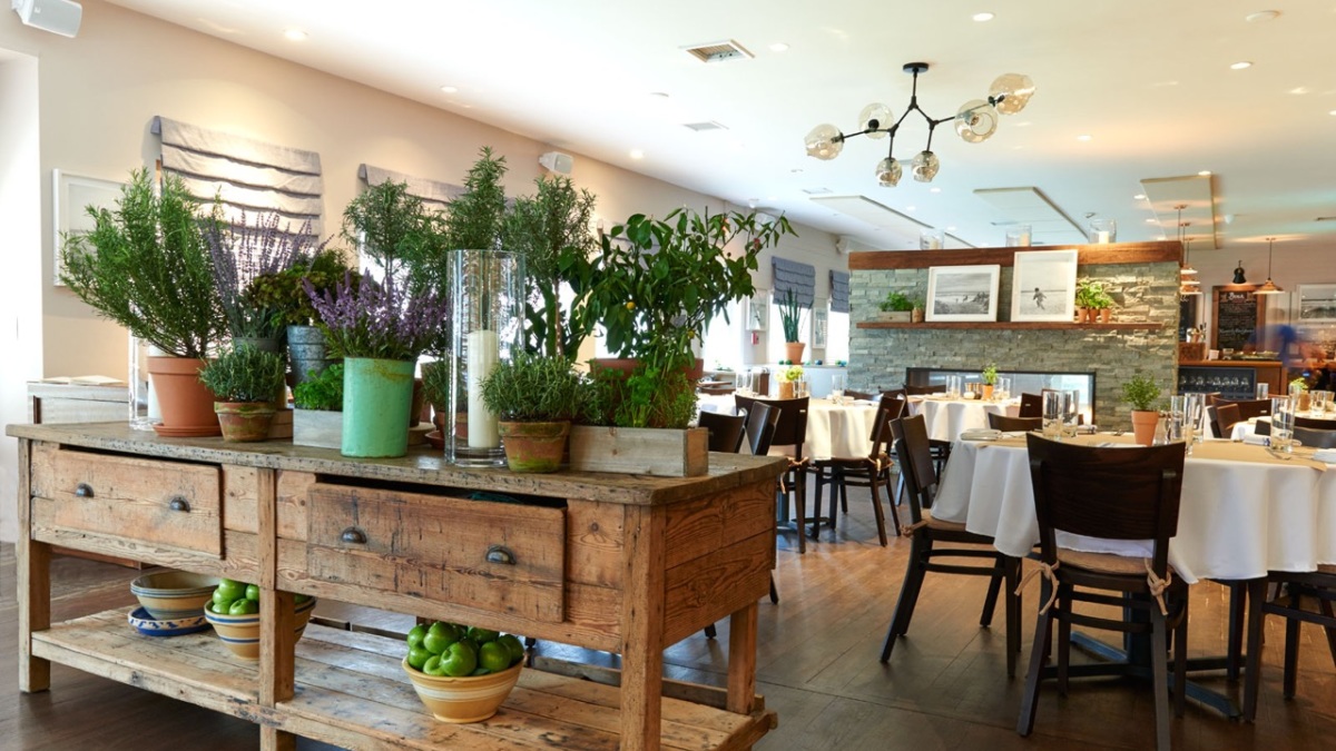 The Top 5 Things to Order at Highway Restaurant & Bar — Resy | Right ...