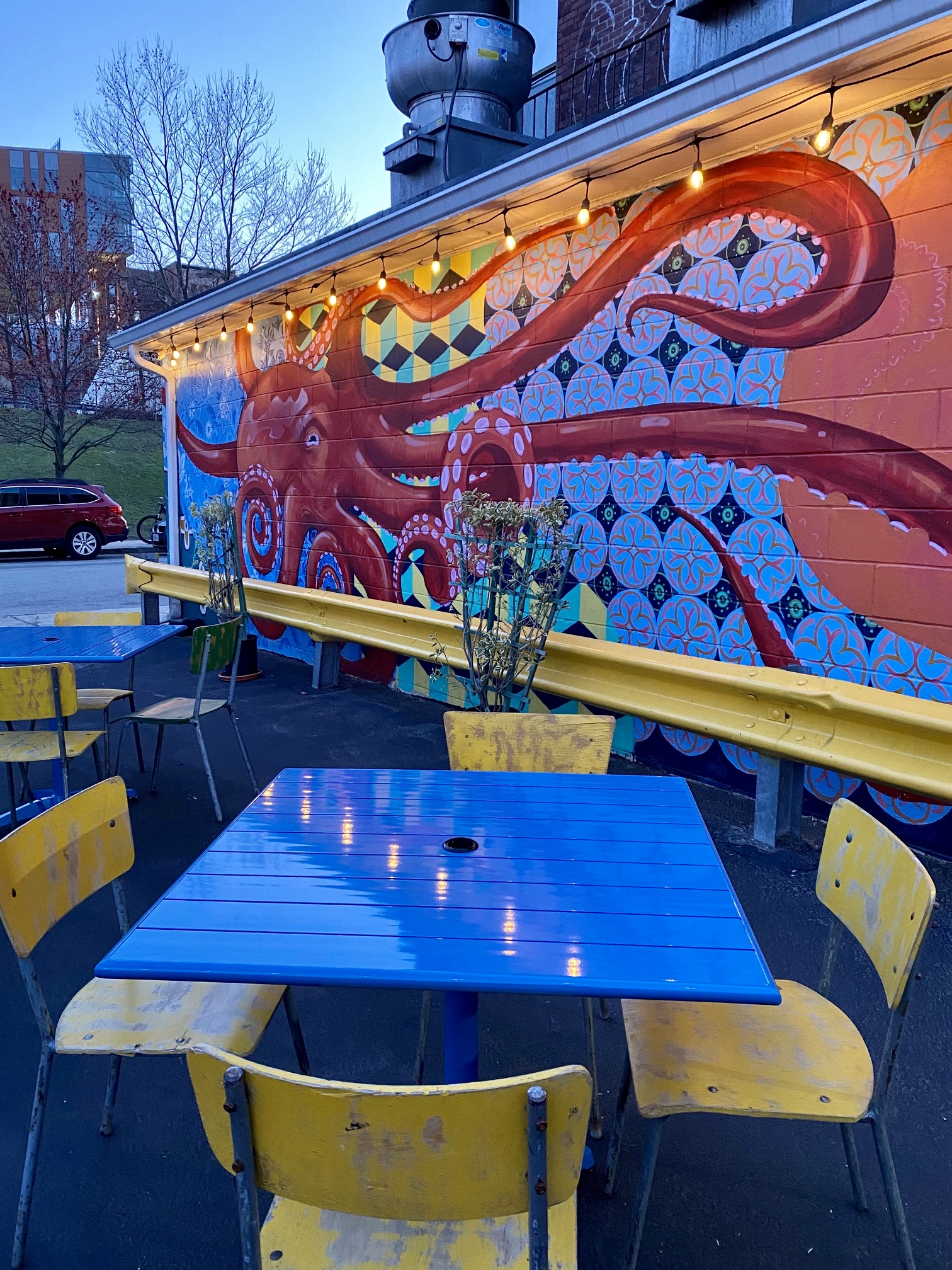 How To Get Into Sarma — Resy | Right This Way