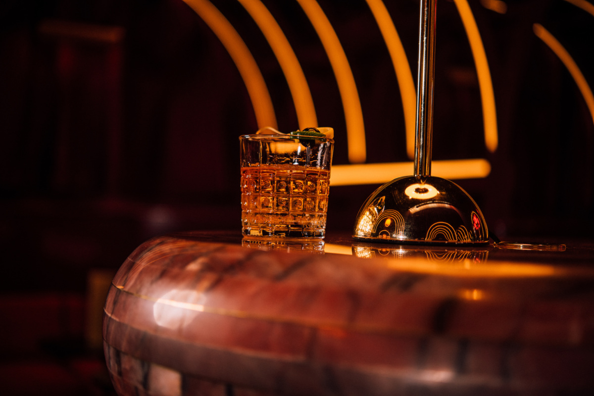 Five Things to Know About JoJo's Beloved Cocktail Lounge in Midtown ...