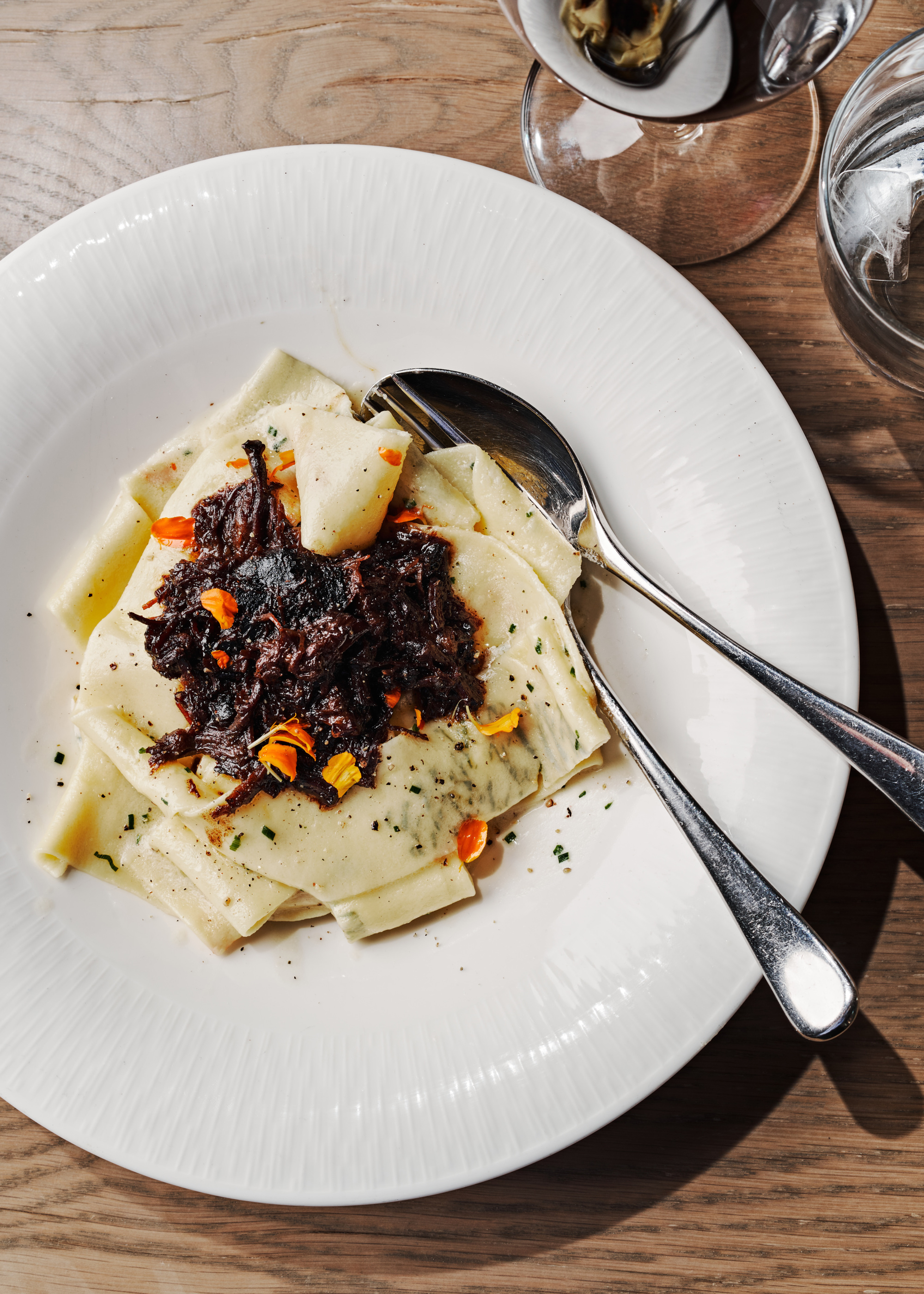 How to Get a Table at Lyla Lila, and What to Order — Resy | Right This Way