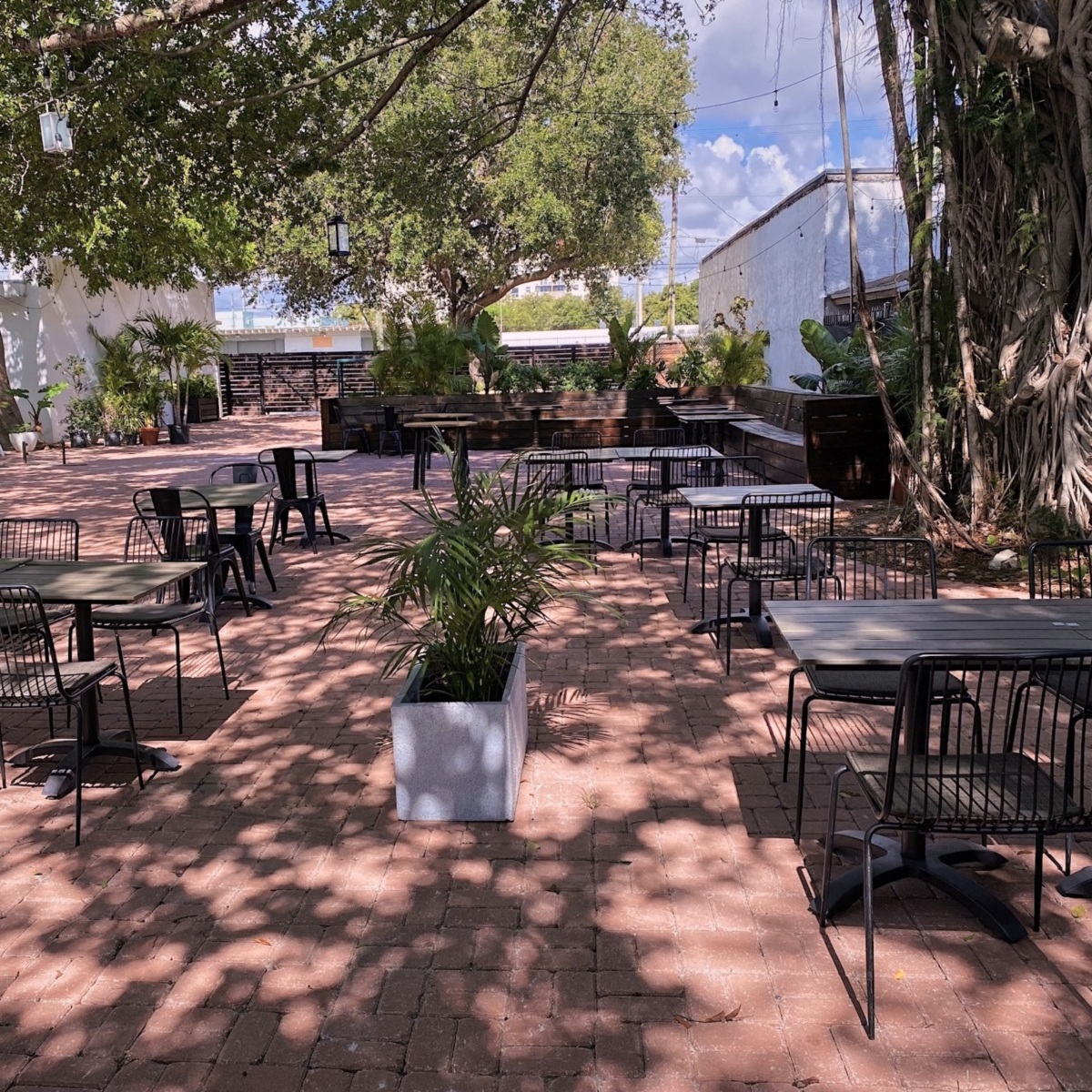 Everything You Want to Know About Rosie’s, and Its New Backyard — Resy ...