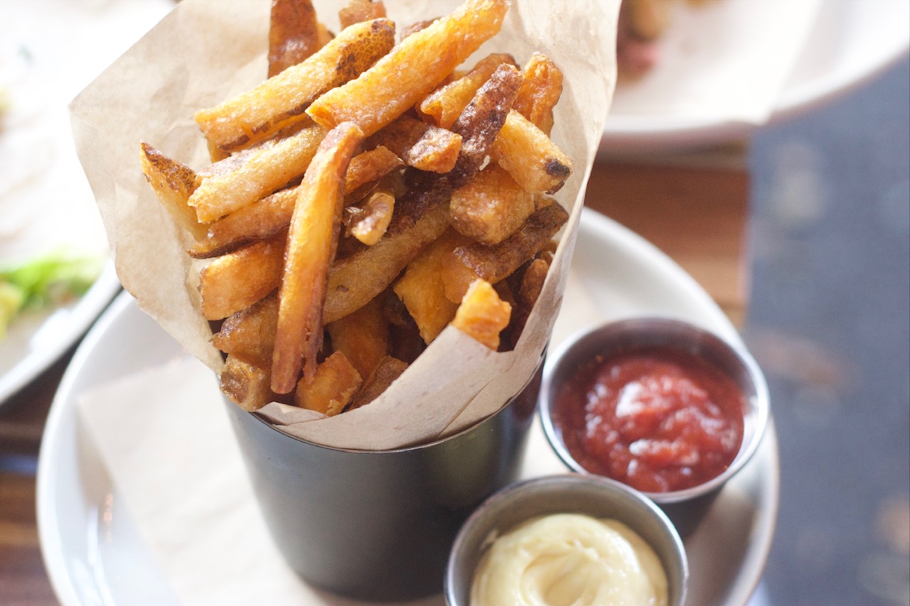 All About Ruthie’s, the Newest Restaurant From the Team Behind Bar Bête ...