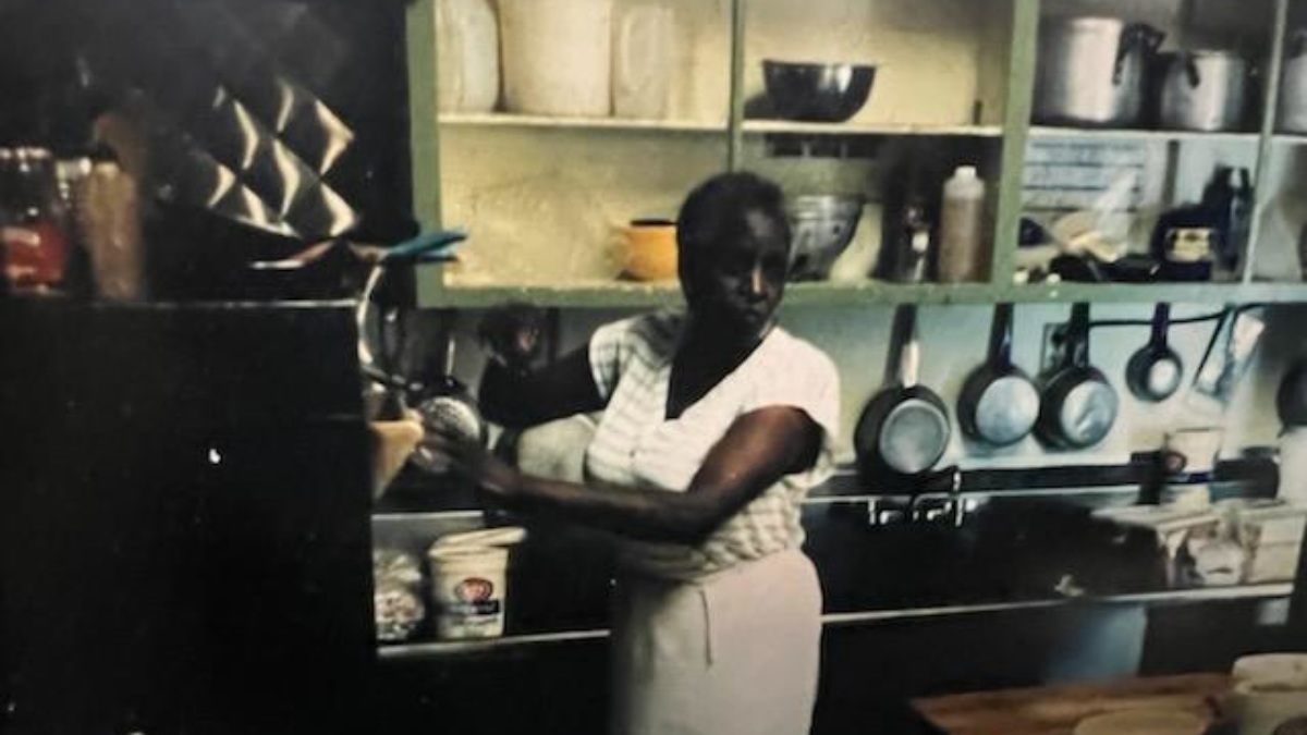Passing It Down: On Lois the Pie Queen and Soul Food Generations — Resy ...