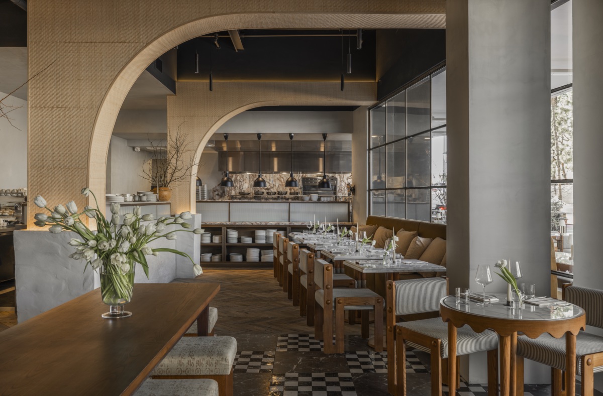 Juliet Brings a Parisian Showstopper of a Restaurant to Los Angeles