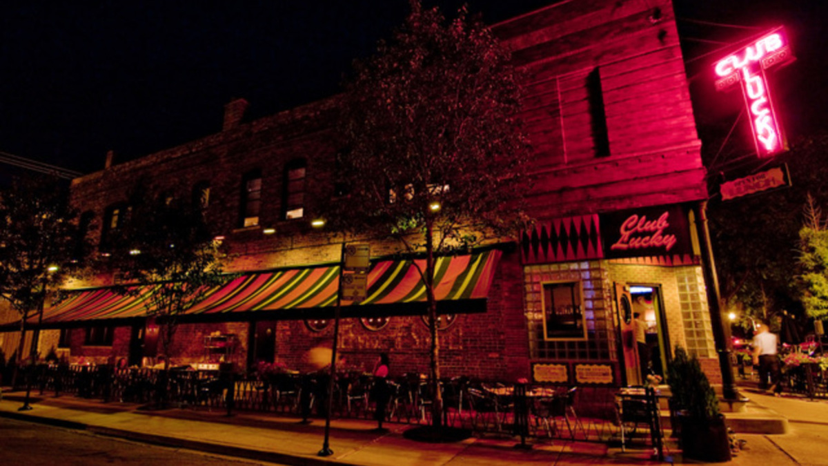 It's Always a Full House at Bucktown's Beloved Club Lucky
