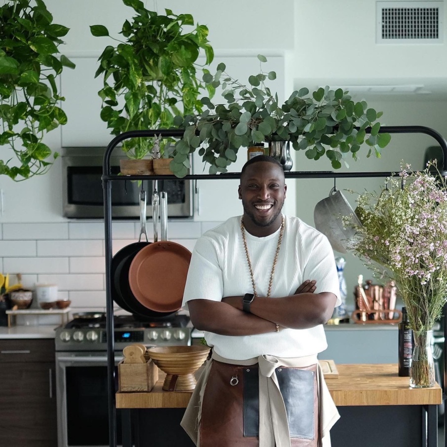 At Ilé, Tolu 'Eros' Erogbogbo Tells a Story of West African Food — Resy ...