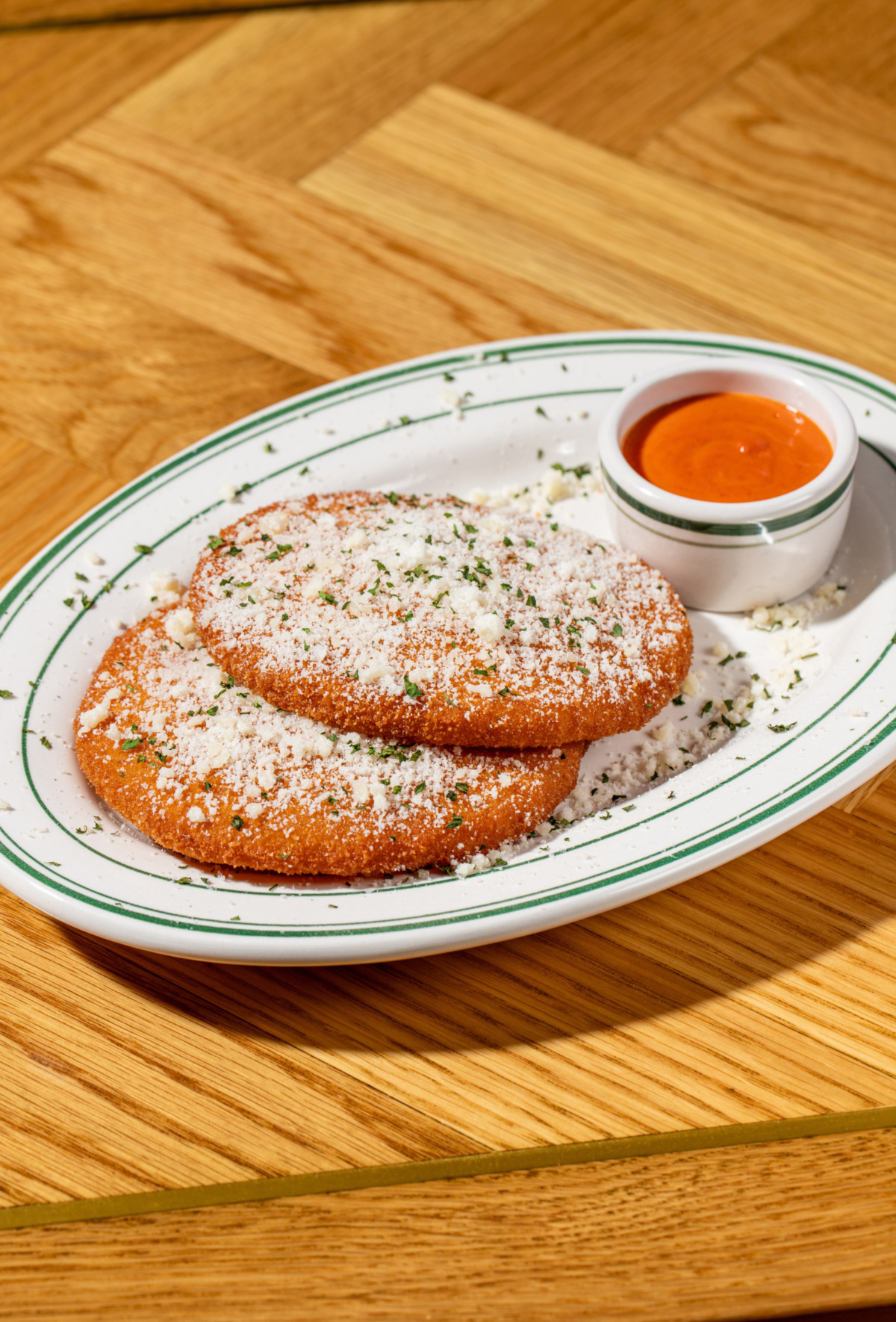 Jemma Hollywood Steals the Scene With Pizzas and Pastas Aplenty