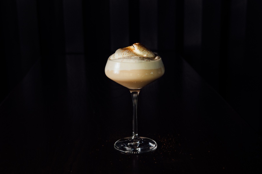 What to Eat and Drink at Valedor, Chicago's New Cocktail Bar