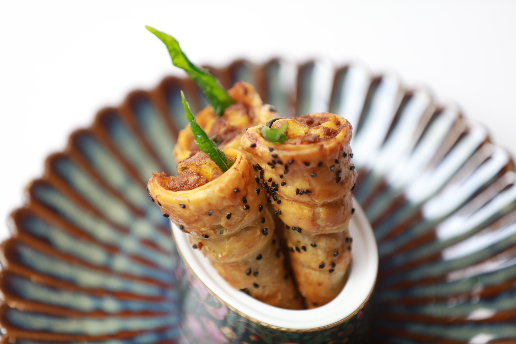 All About New York’s Bungalow, From Chef Vikas Khanna and the GupShup ...