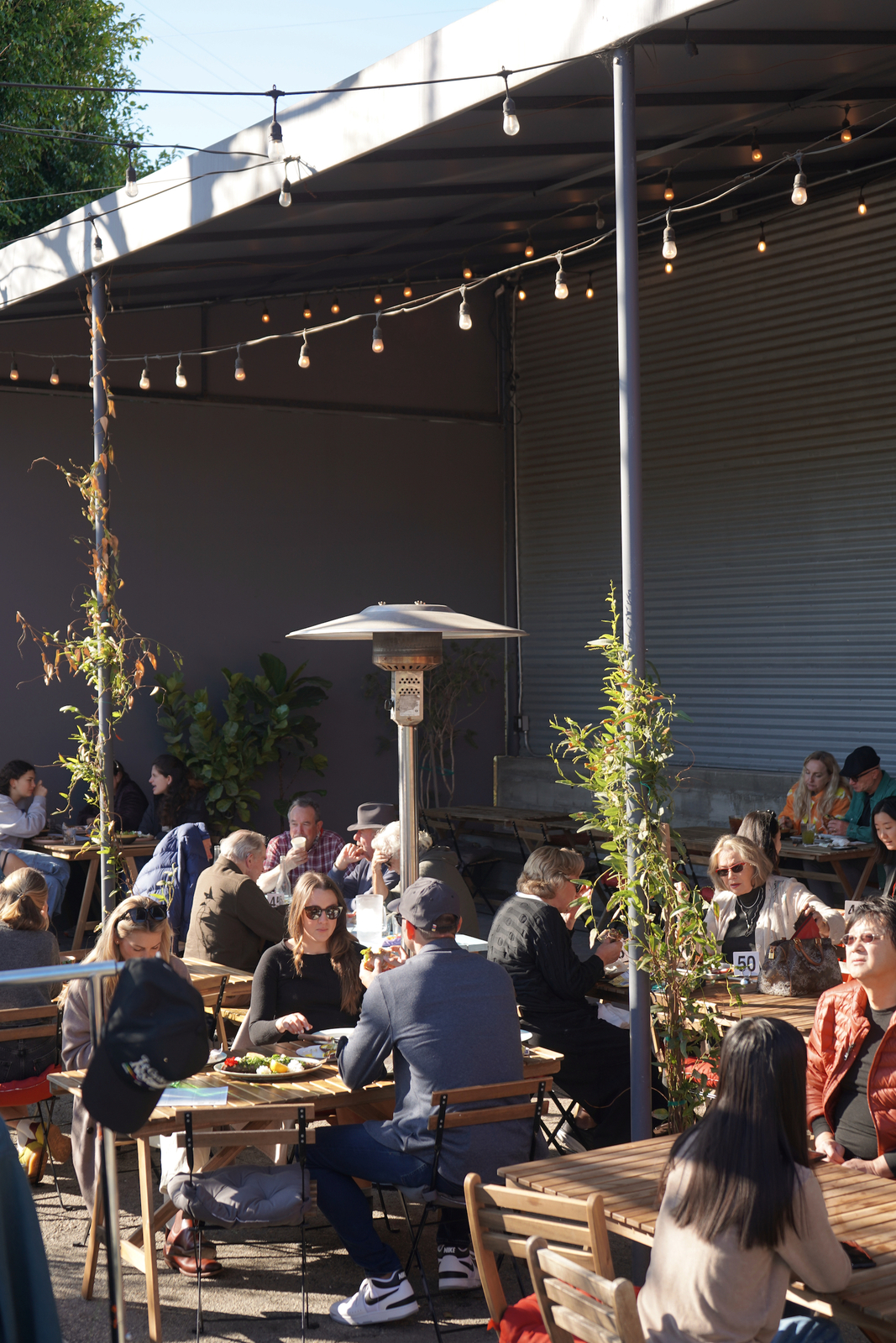 Le Great Outdoor Is Where You'll Want to Eat All Summer Long