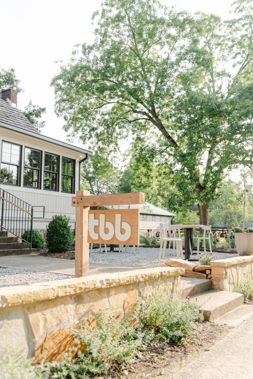 Five Things to Know About TBB 122, a Sunny West Coast Café in ...