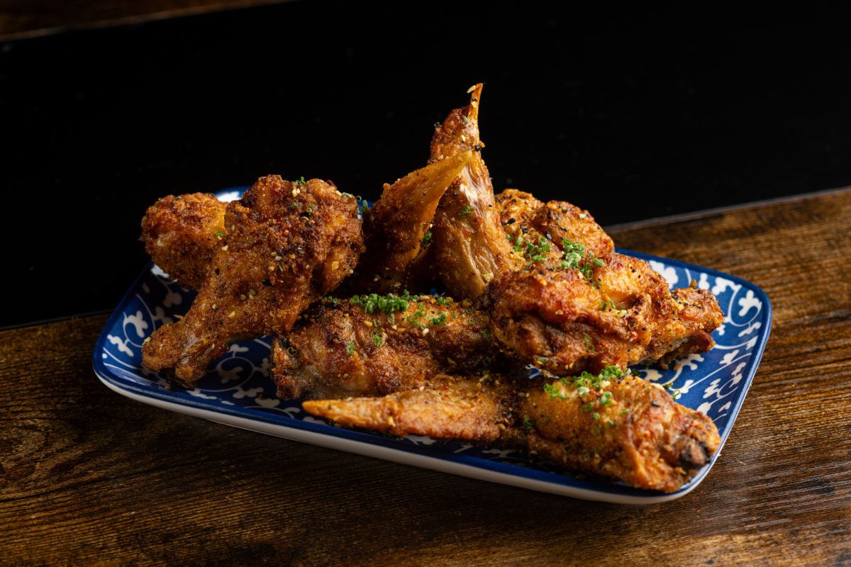 The Triumphant Return of the Airliner, Now Home to Bar Food Unlike Any ...