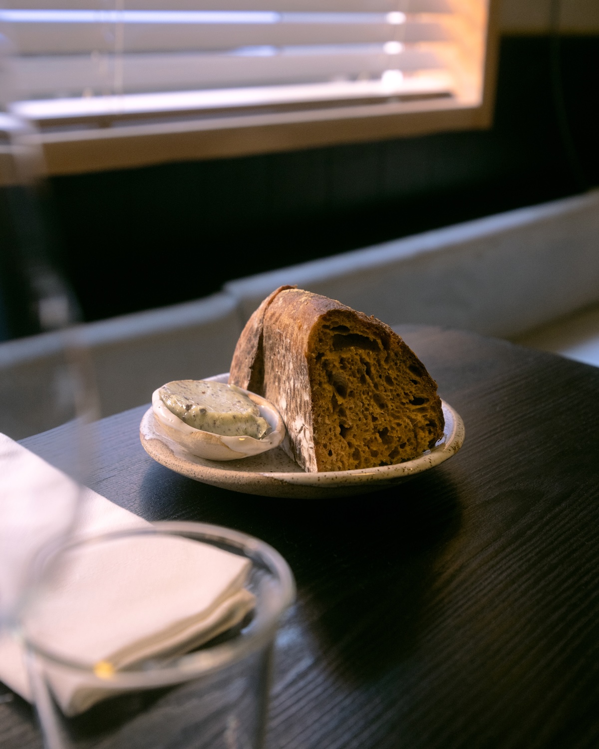 Meet Smithereens, Your New Spot for New England-Style Seafood in New ...