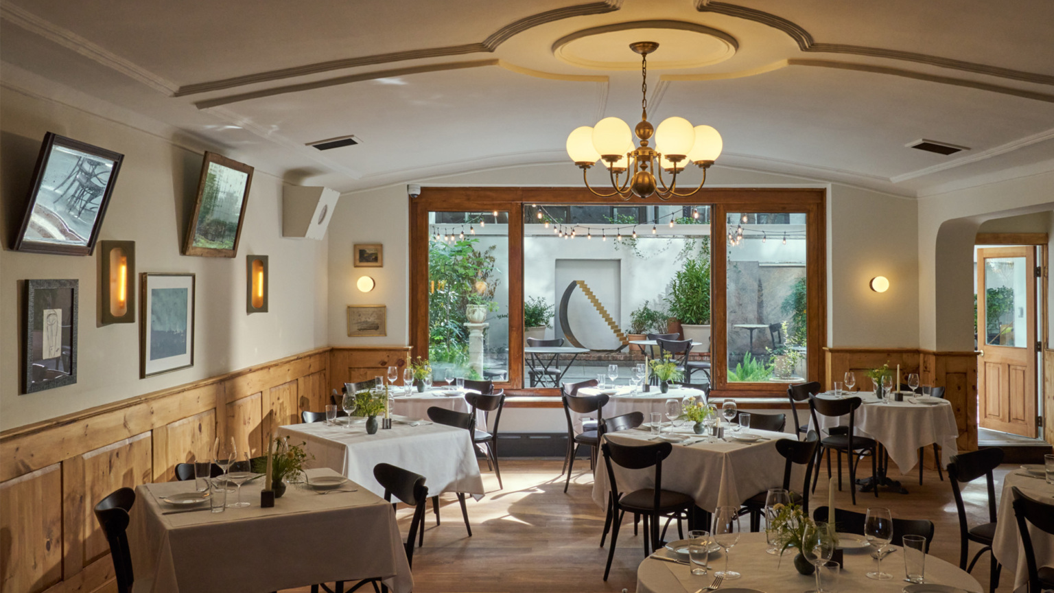 The Debut of Cafe Commerce Marks a New Era for a Beloved Restaurant ...