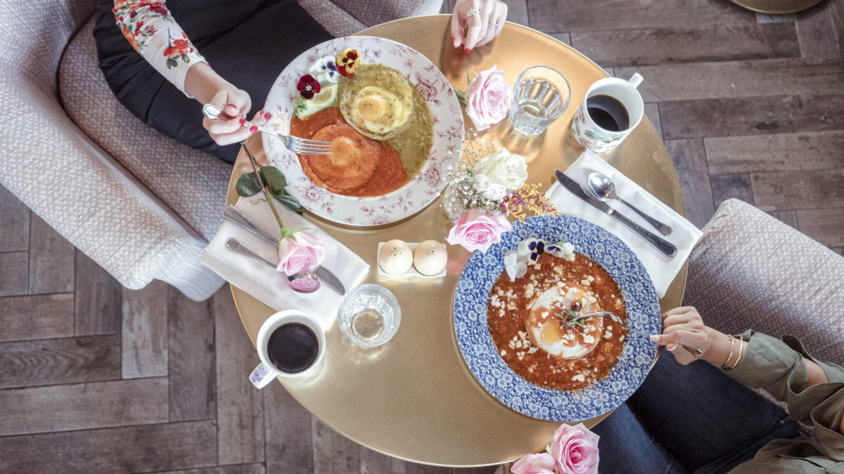 What to Order at Little Hen, Midtown's Elegant English Brunch Spot ...