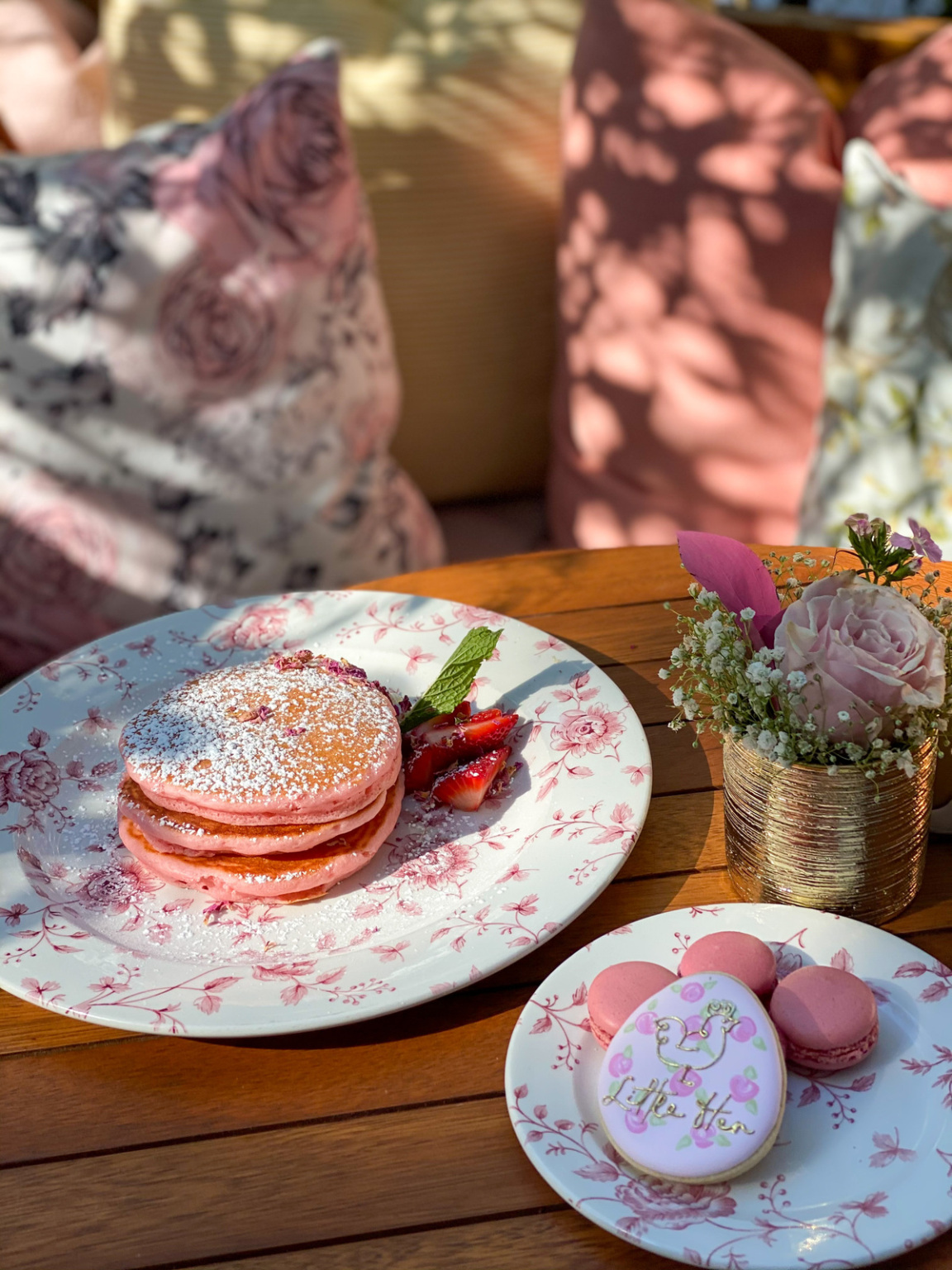 What to Order at Little Hen, Midtown's Elegant English Brunch Spot ...