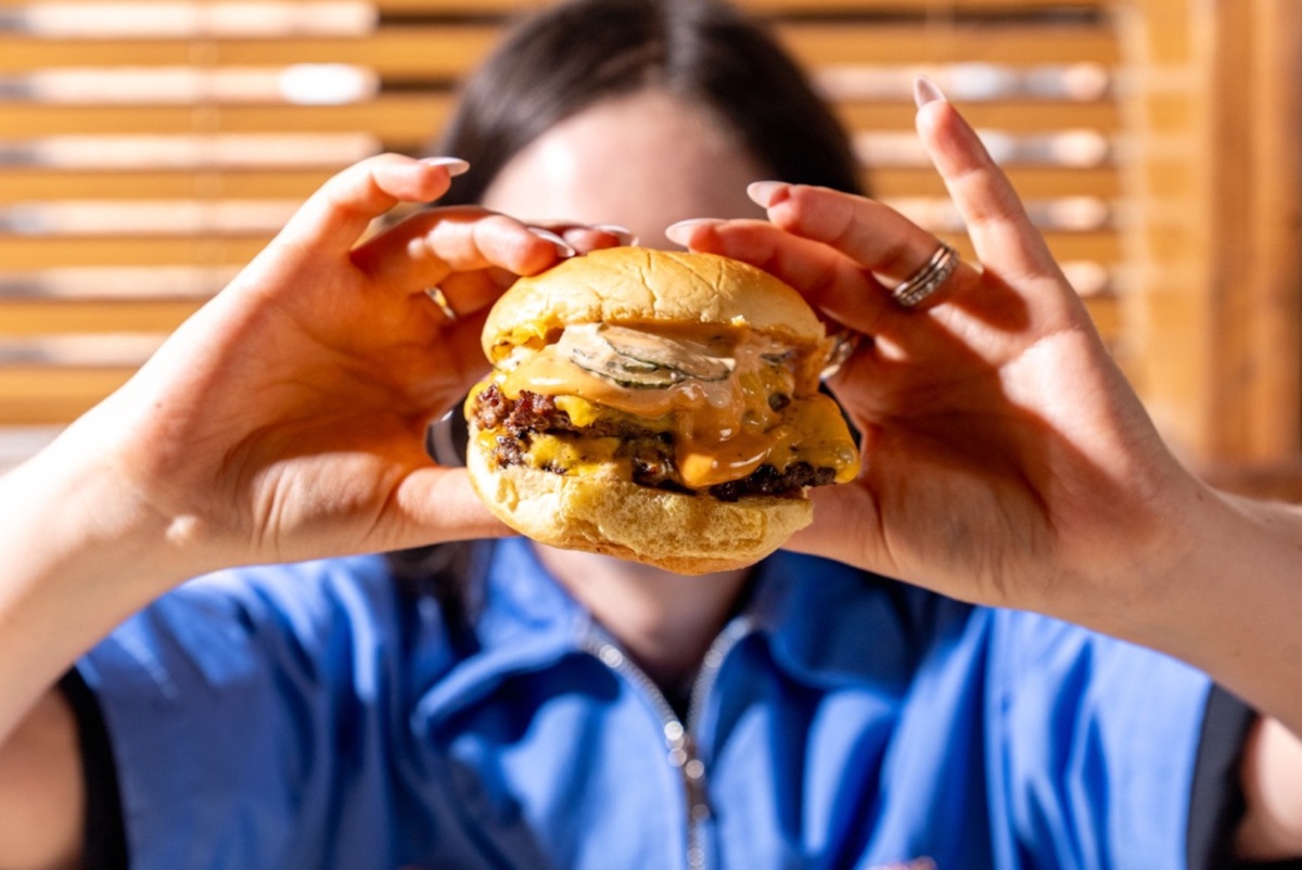 The Ultimate Guide to Burgers (and Fries) in New York — Resy | Right ...