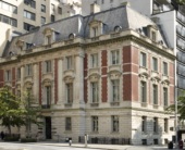 Café Sabarsky Is Manhattan’s Ultimate Coffee Break — Resy | Right This Way