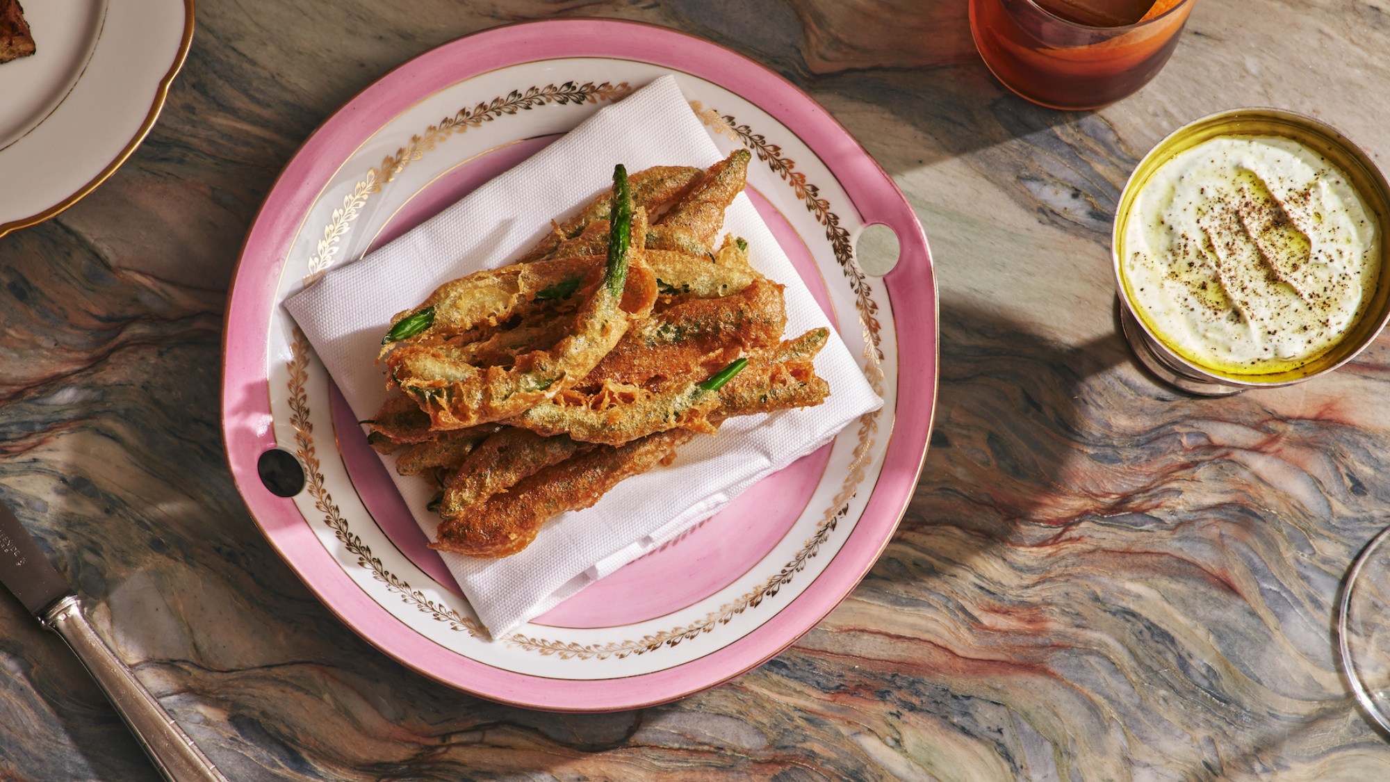 Le Chêne Brings a Sophisticated Parisian Sensibility to the West ...