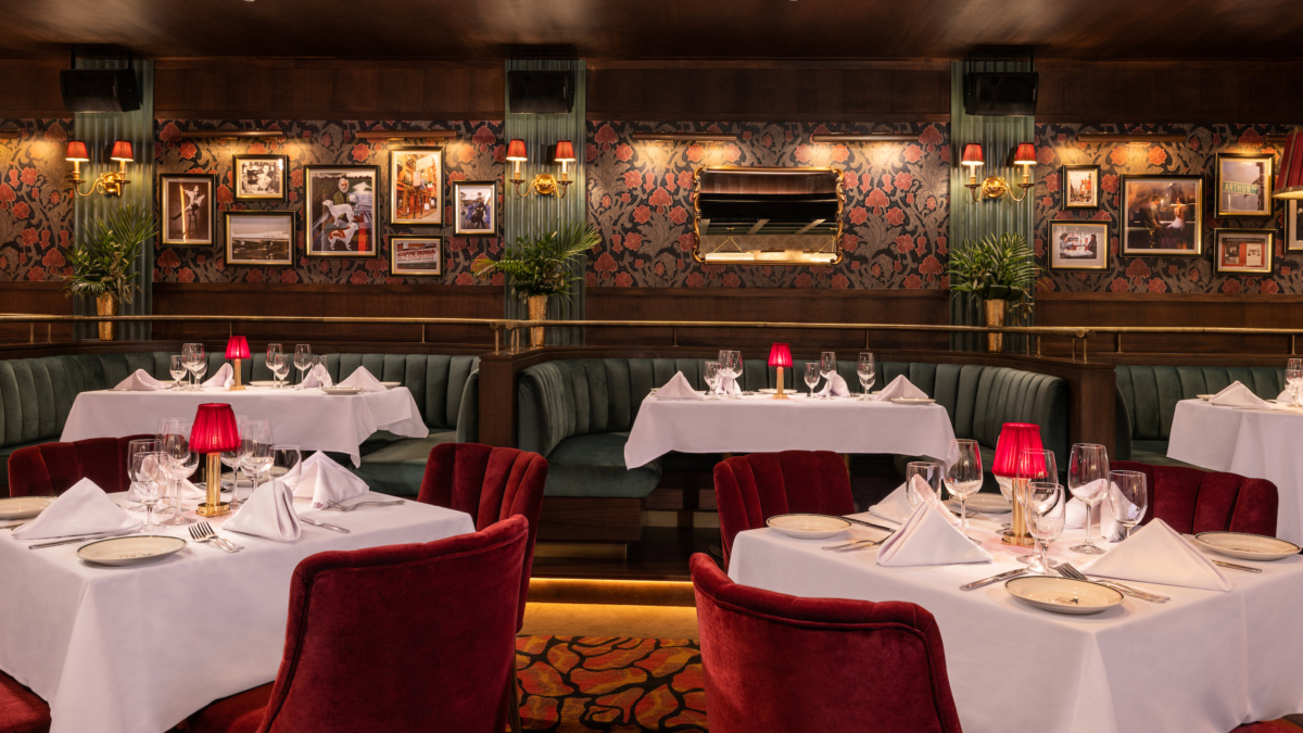 An Ode to Anthony’s Runway 84, South Florida’s Iconic Italian Restaurant — Resy | Right This Way