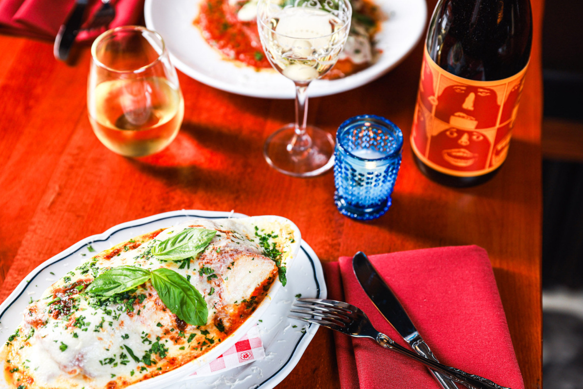 Inside Chicago's Void, Serving Old School Italian American